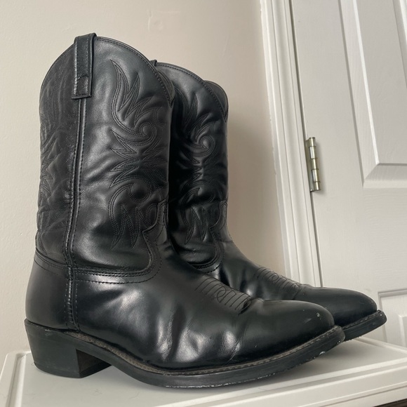 Laredo | Shoes | Laredo Mens Paris Black Leather Cowboy Boots | Poshmark